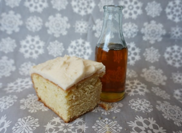 Bake a Delicious Maple Syrup Cake with Maple Syrup Icing