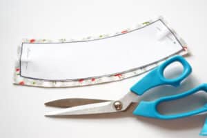 How to Make A Festive Christmas Coffee Cup Sleeve