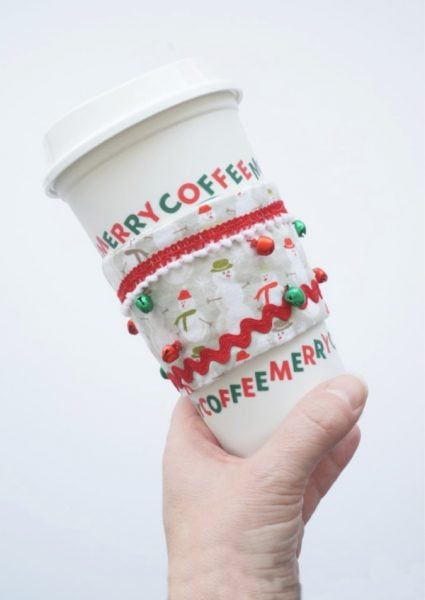 How to Make A Festive Christmas Coffee Cup Sleeve