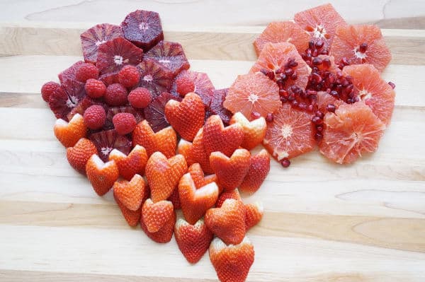 Easy Heart Shaped Valentine's Day Fruit Tray to Make