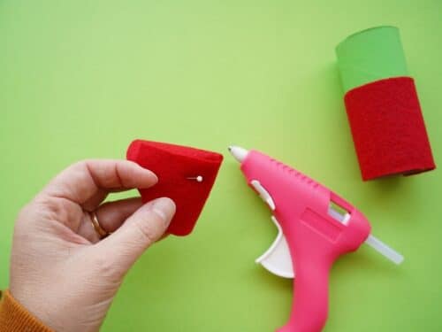 Totally Grinch-tastic Toilet Paper Roll Grinch Craft