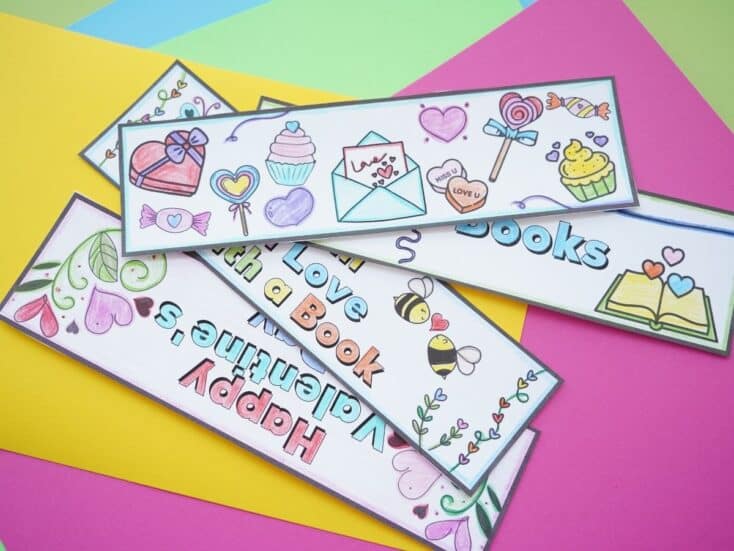Cute Printable Valentine's Day Bookmarks to Colour