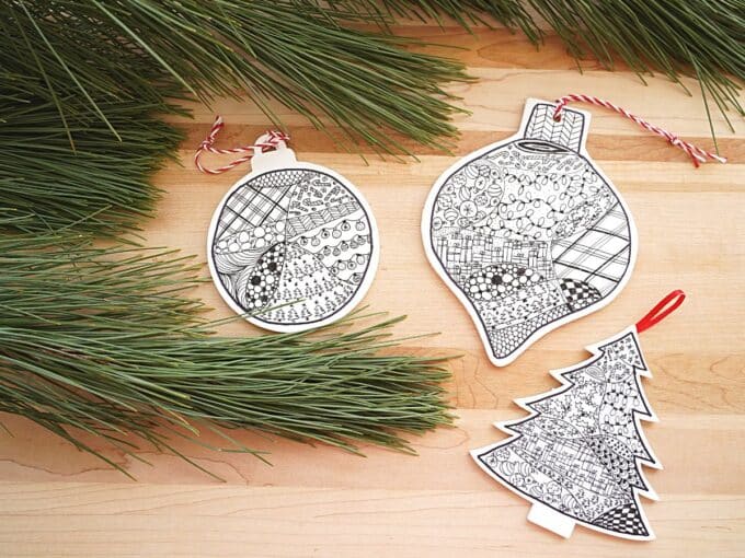 4 Zentangle Christmas Cards to Print and Share