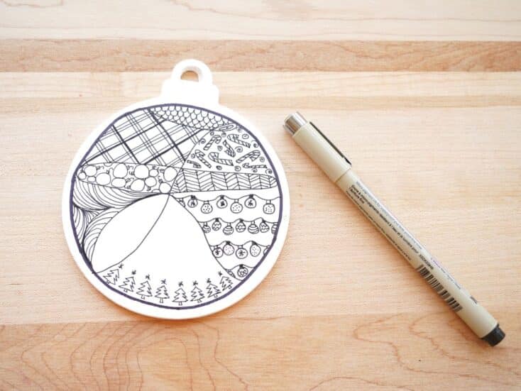 How to Make Zentangle Christmas Ornaments